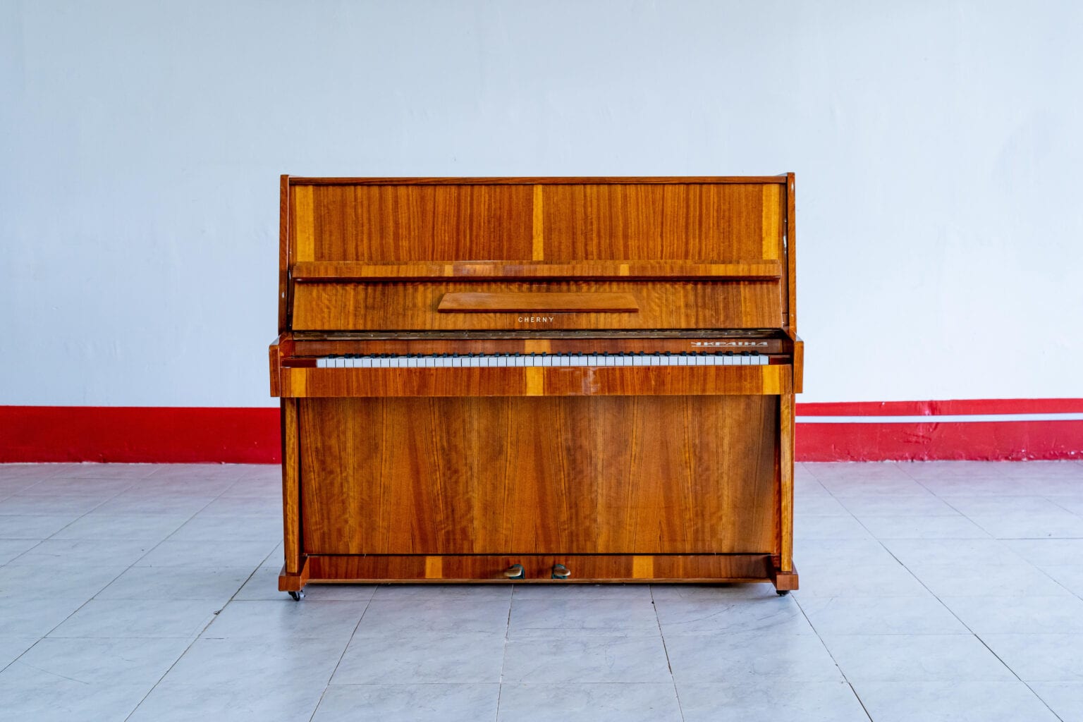 Upright Pianos | Wow Pianos
